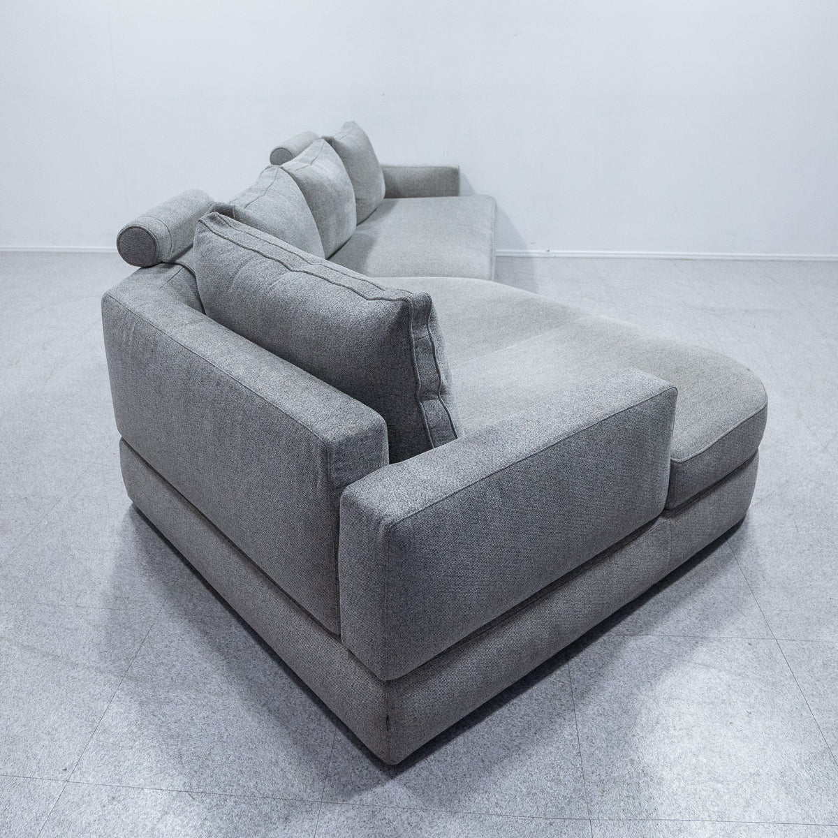 arflex / MILAN – Back to the Furniture