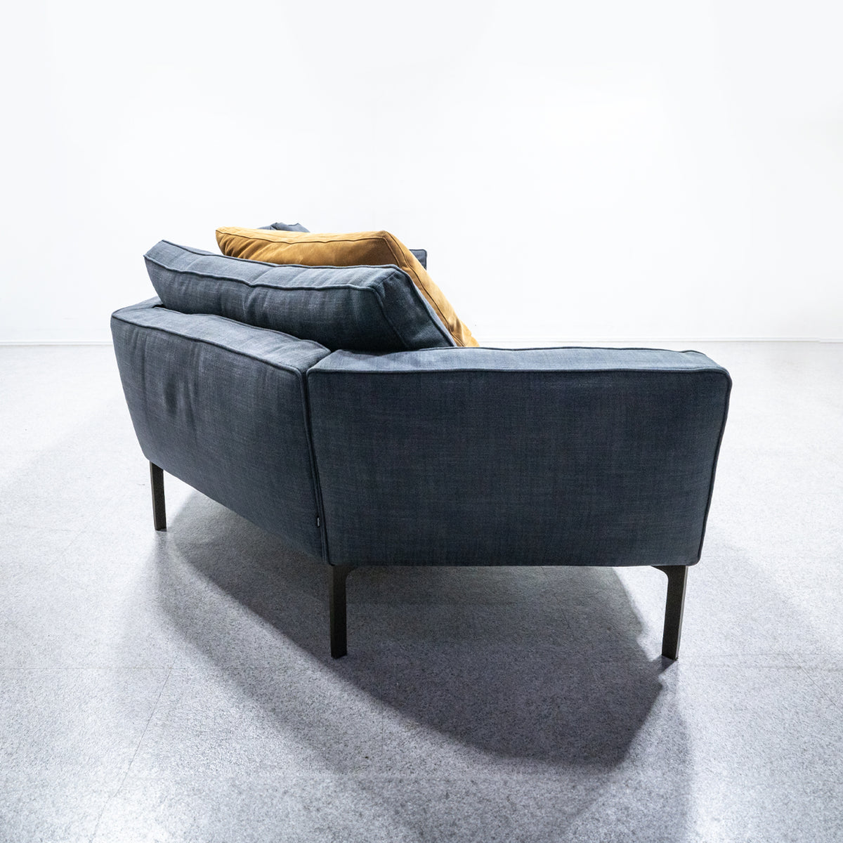 arflex / WEEKEND – Back to the Furniture